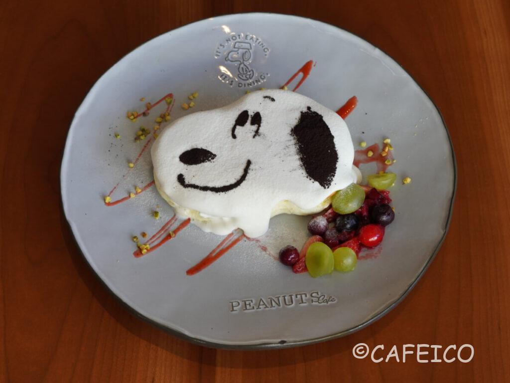 【吹田市｜PEANUTS Cafe】エキスポシティにあるスヌーピーの世界観が味わえるカフェ！たくさんのスヌーピーに子供も大喜び♪ | CAFEICO-カフェいこ-